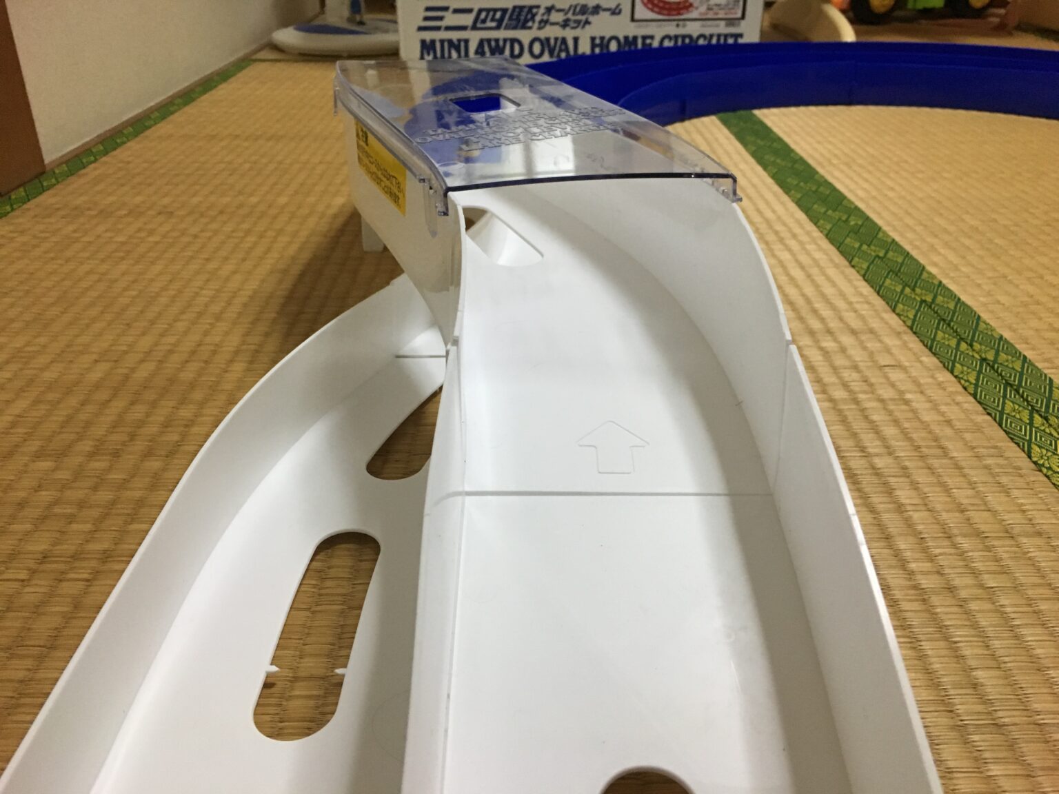 【買うならどれ？】ミニ四駆のコースの種類｜自宅用におすすめは3レーンのJCJC | ムーチョのミニ四駆ブログ