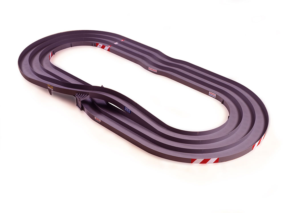 【買うならどれ？】ミニ四駆のコースの種類｜自宅用におすすめは3レーンのJCJC | ムーチョのミニ四駆ブログ