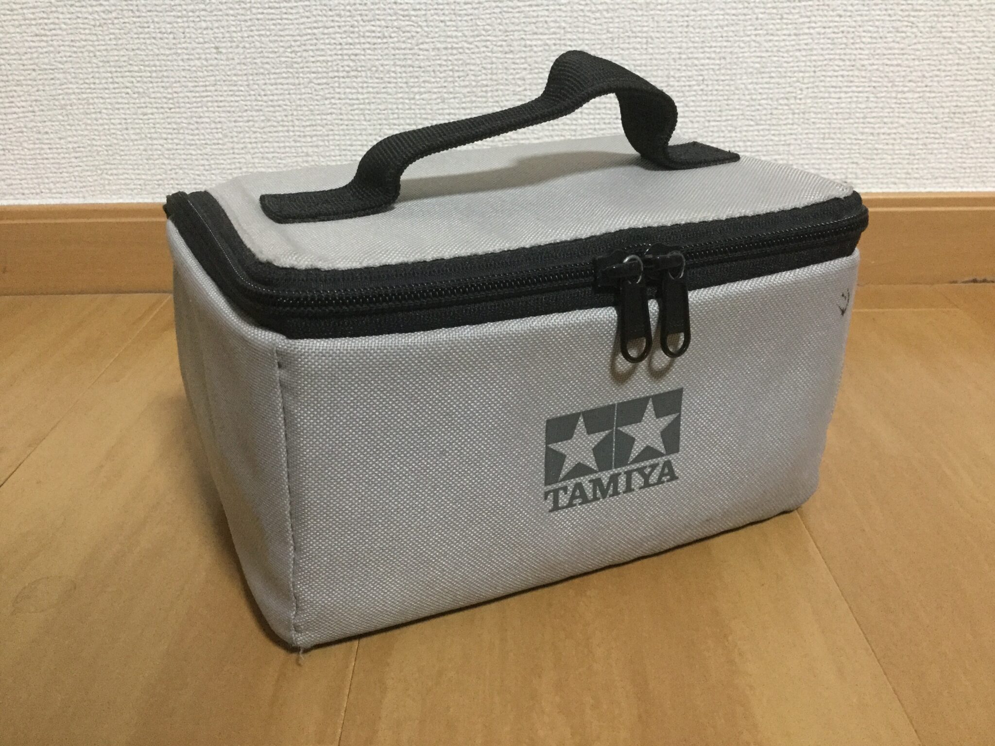 【レビュー】ミニ四駆コンパクトバッグ｜公式大会でも使いやすいサイズ | ムーチョのミニ四駆ブログ