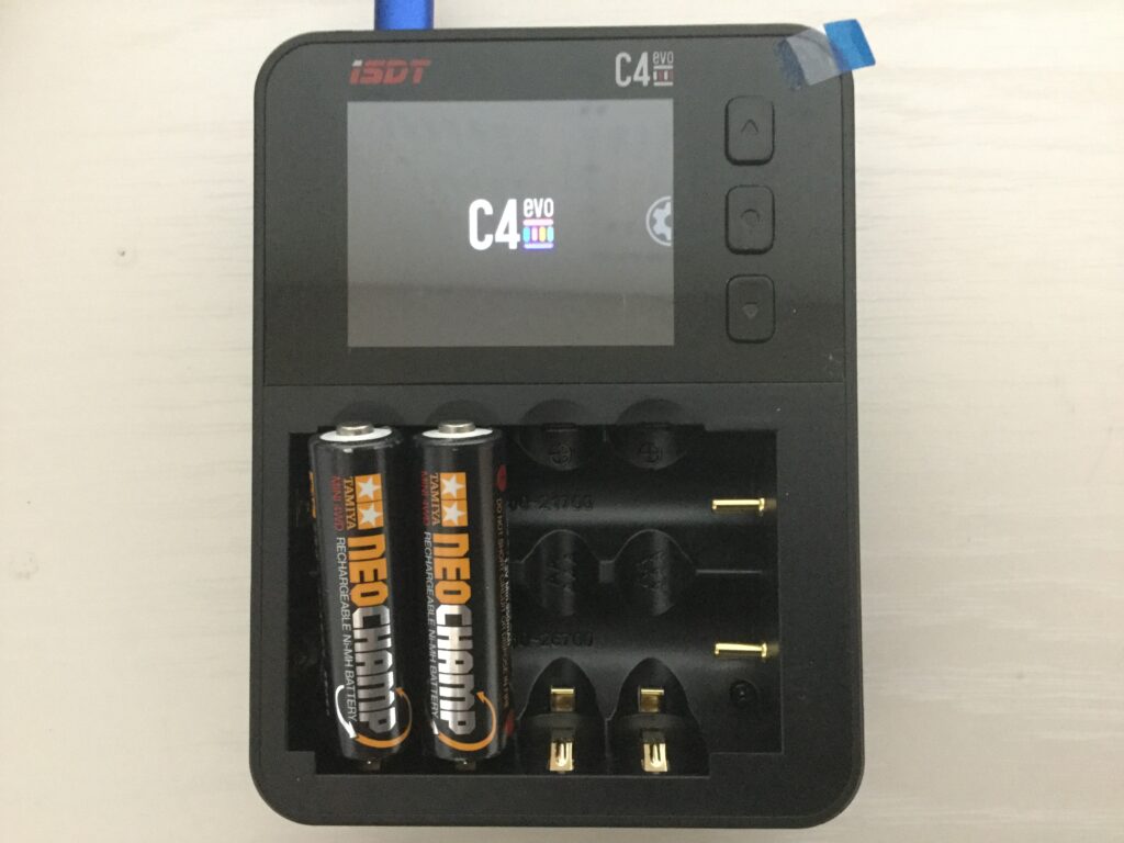 【レビュー】ISDT C4 EVO｜価格以上の機能がそろった万能充電器 | ムーチョのミニ四駆ブログ